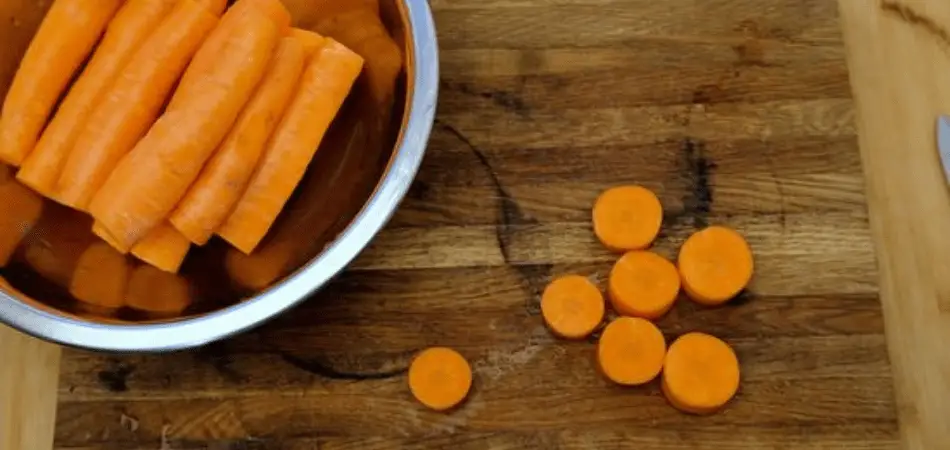 Should I Boil Carrots Before Blending?